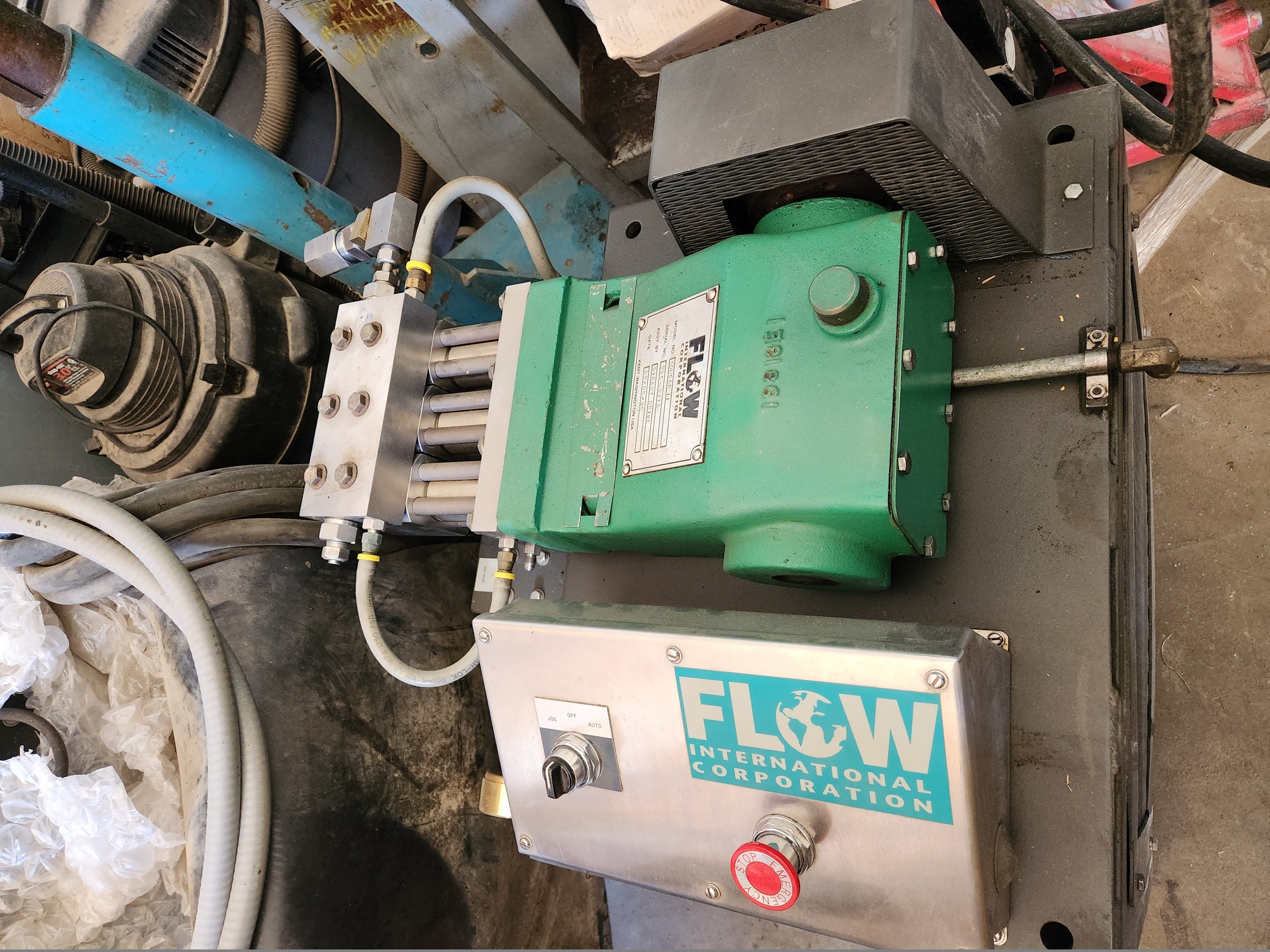 Flow International COUGAR II Waterjet Pump 575v, 11hp 3ph 40,000 psi – ETI Sales