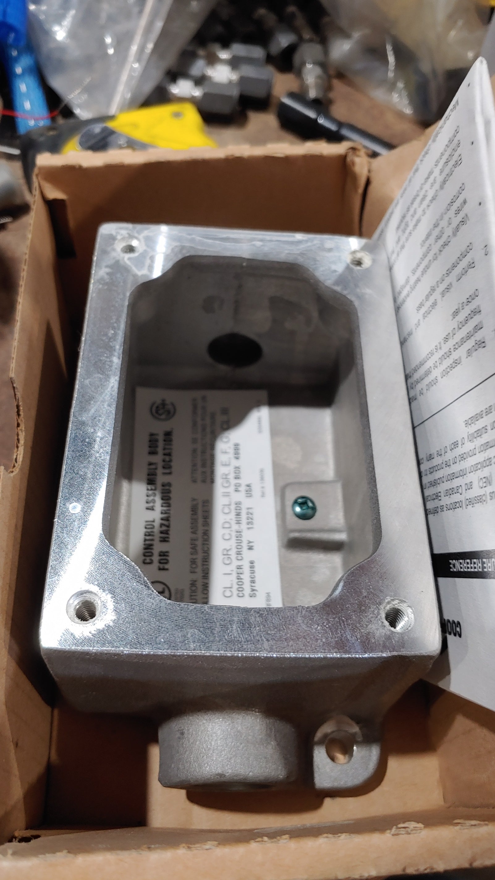 COOPER CROUSE HINDS EDSC271 SINGLE GANG DEVICE BODY FOR HAZARDOUS LOCA ...