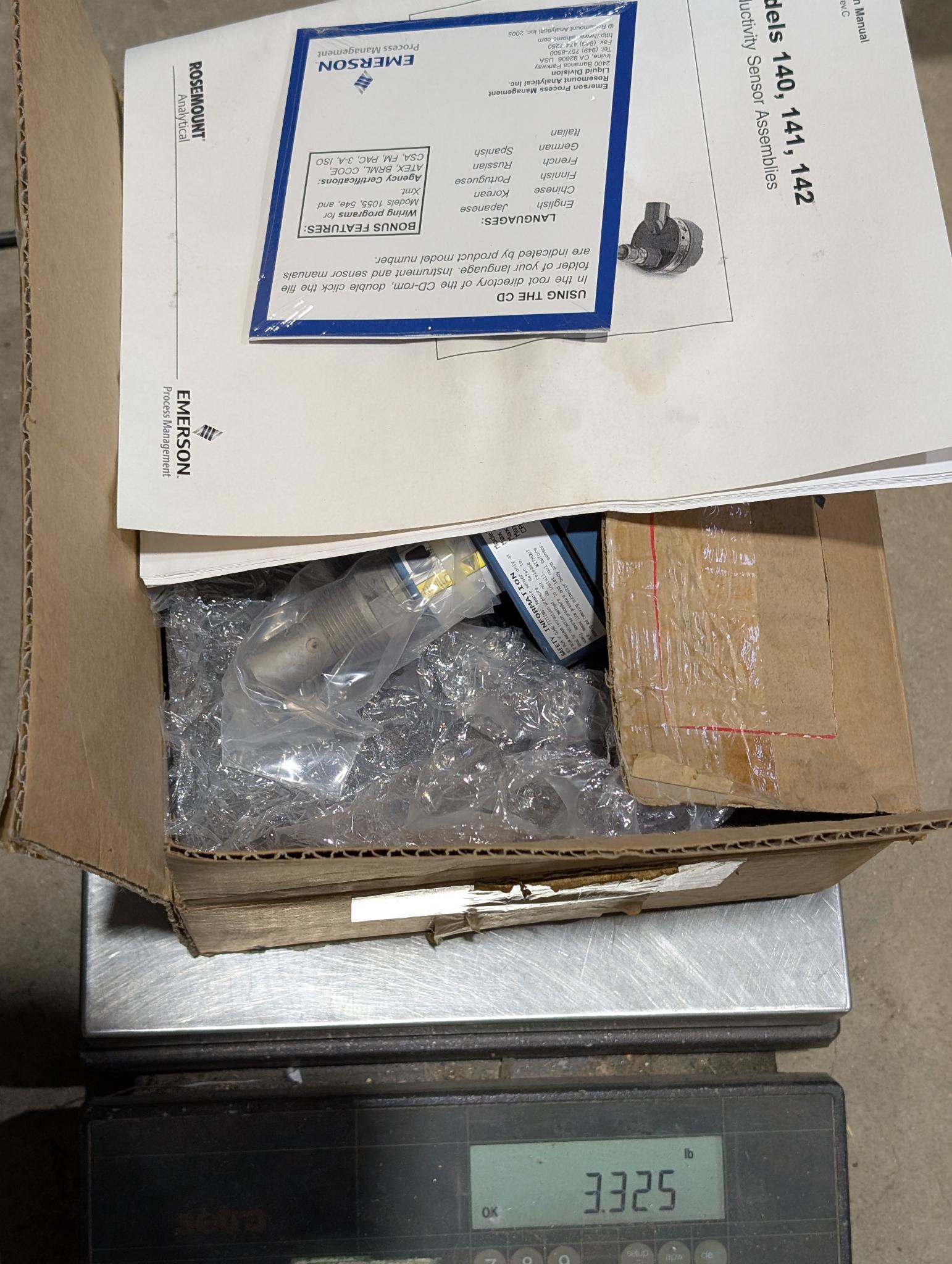 Rosemount Conductivity Transmitter 0141-06-13-54 - RTD PT100 – ETI Sales