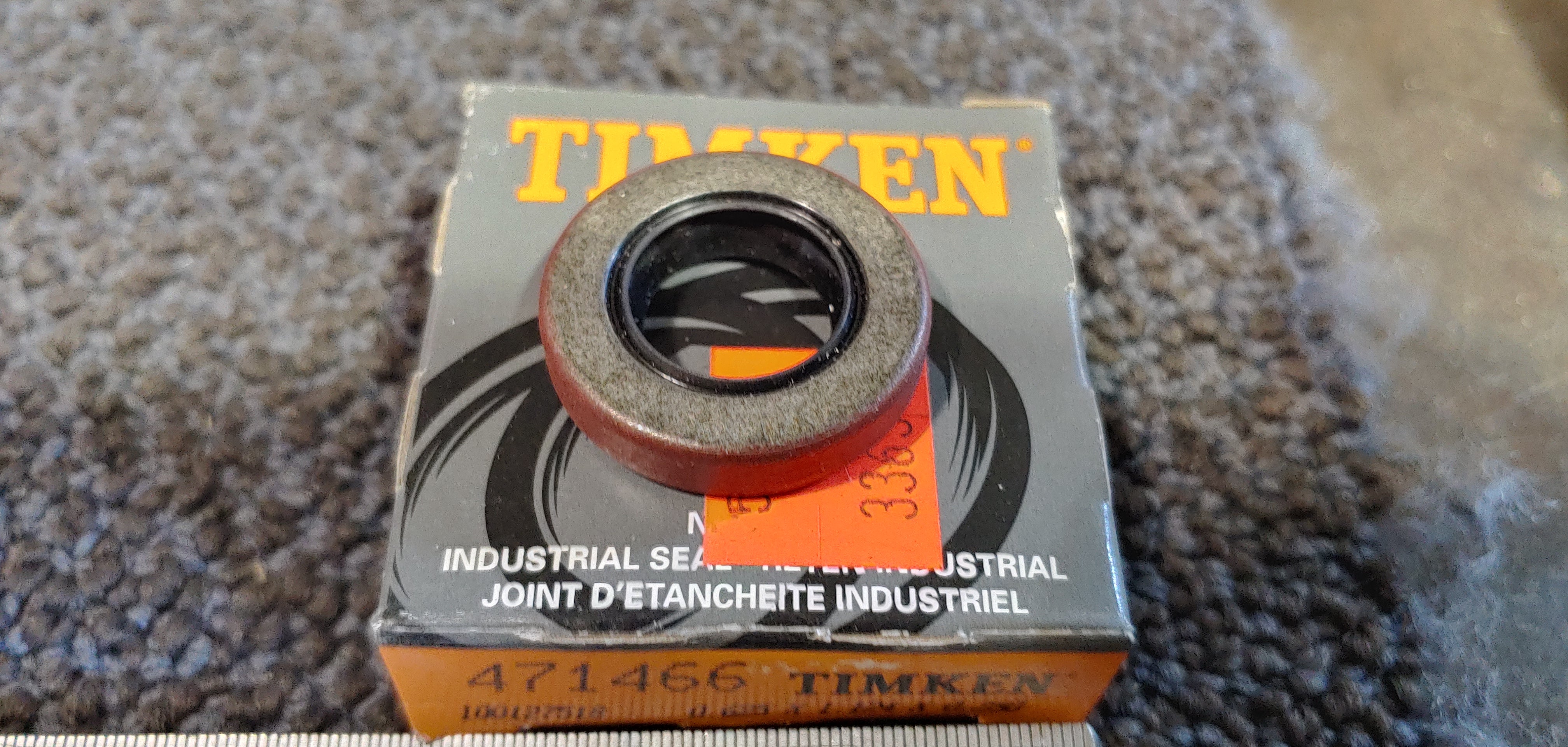 Timken National Seals 471466 Nitrile Oil Seal - Solid, 0.625 in Shaft ...