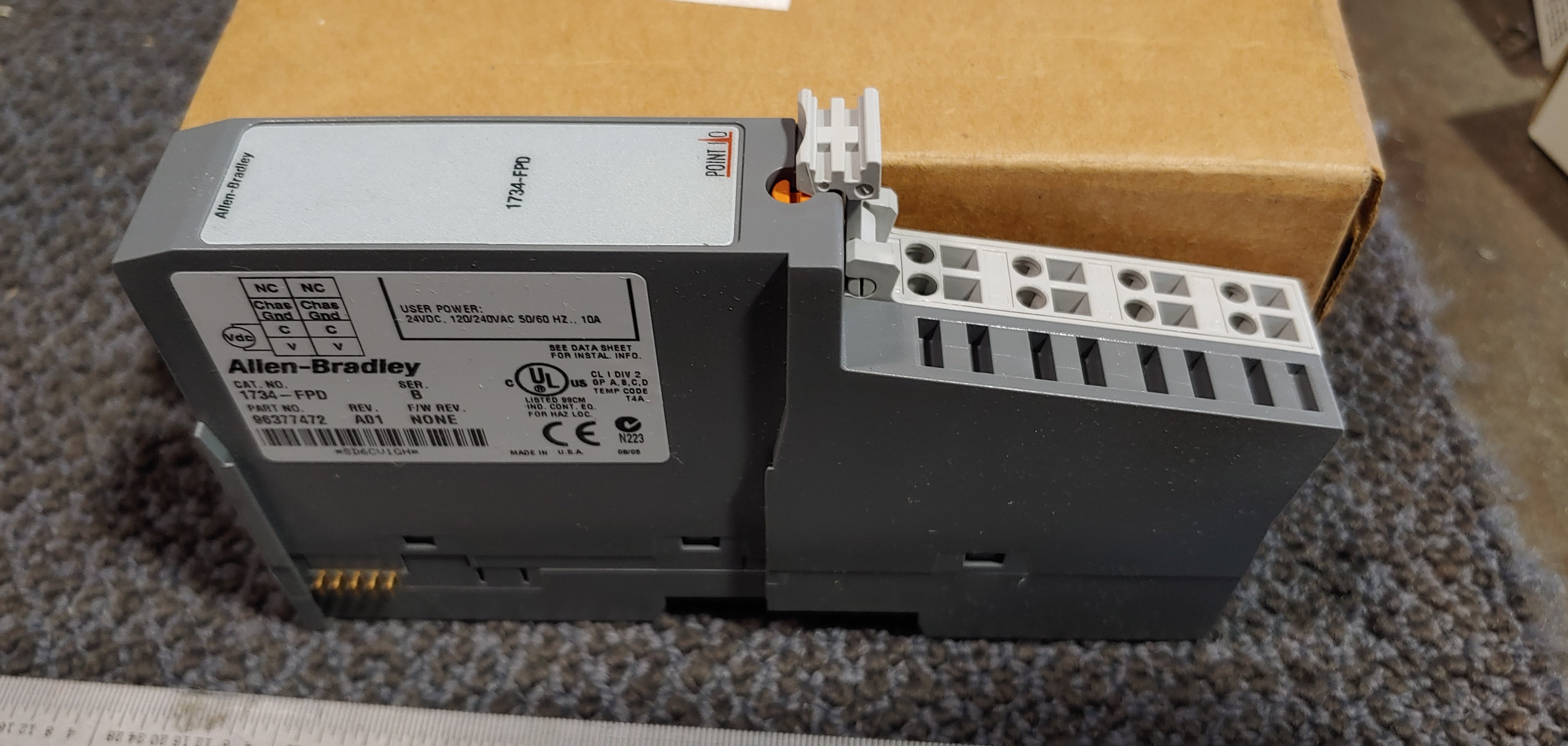 Allen-Bradley 1734-FPD Point I/O Field Potential Distributor Module, 2 ...